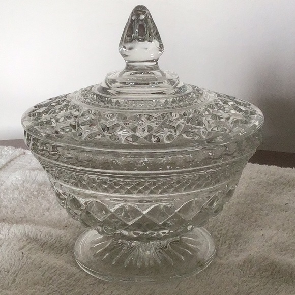 Anchor Hocking | Holiday | Covered Glass Compote | Poshmark